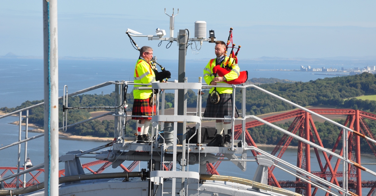 BEAR Scotland Pipers Celebrate 60 Years of the Forth Road Bridge